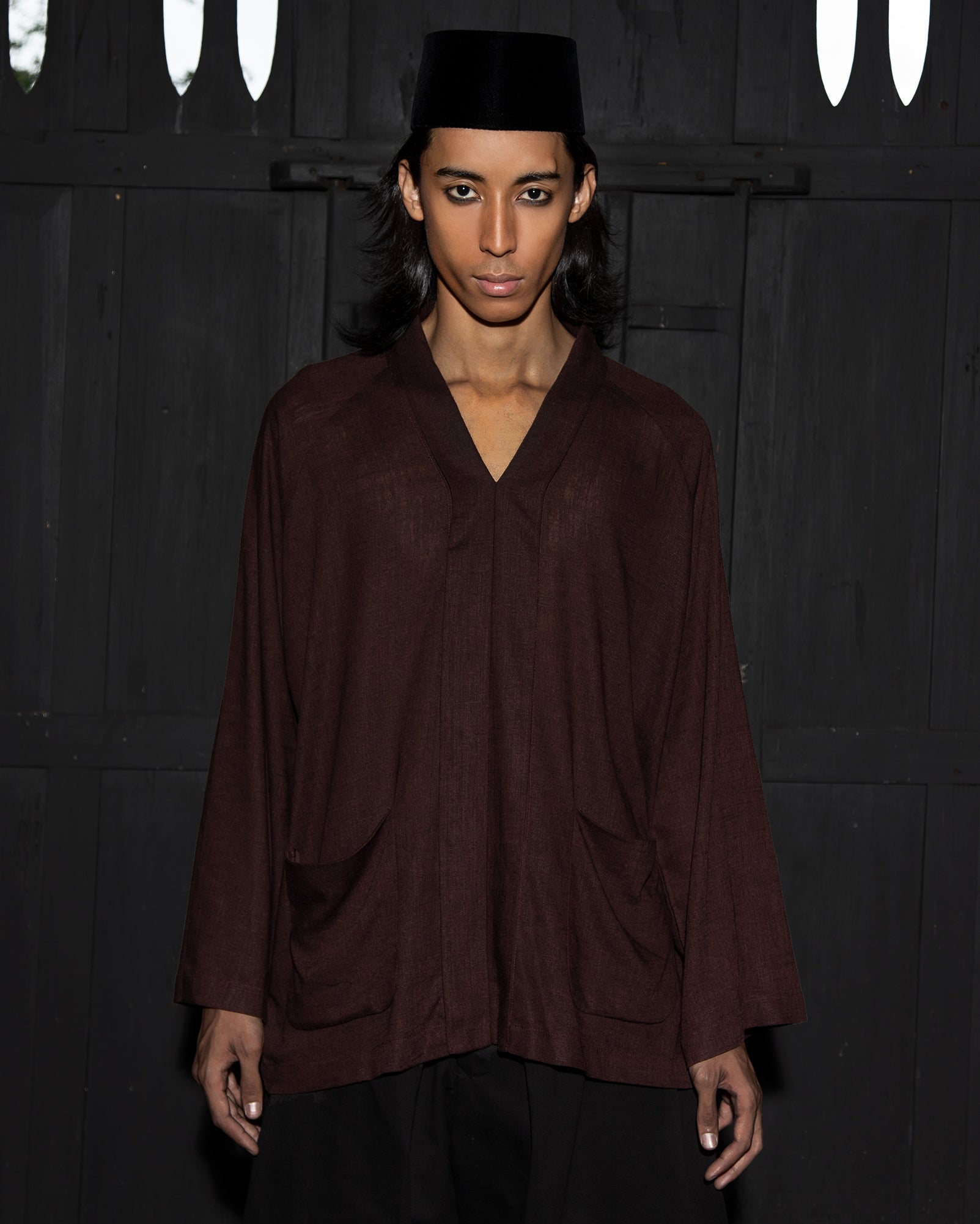 Kabaya Baba (Rosewood Linen) – BEHATI
