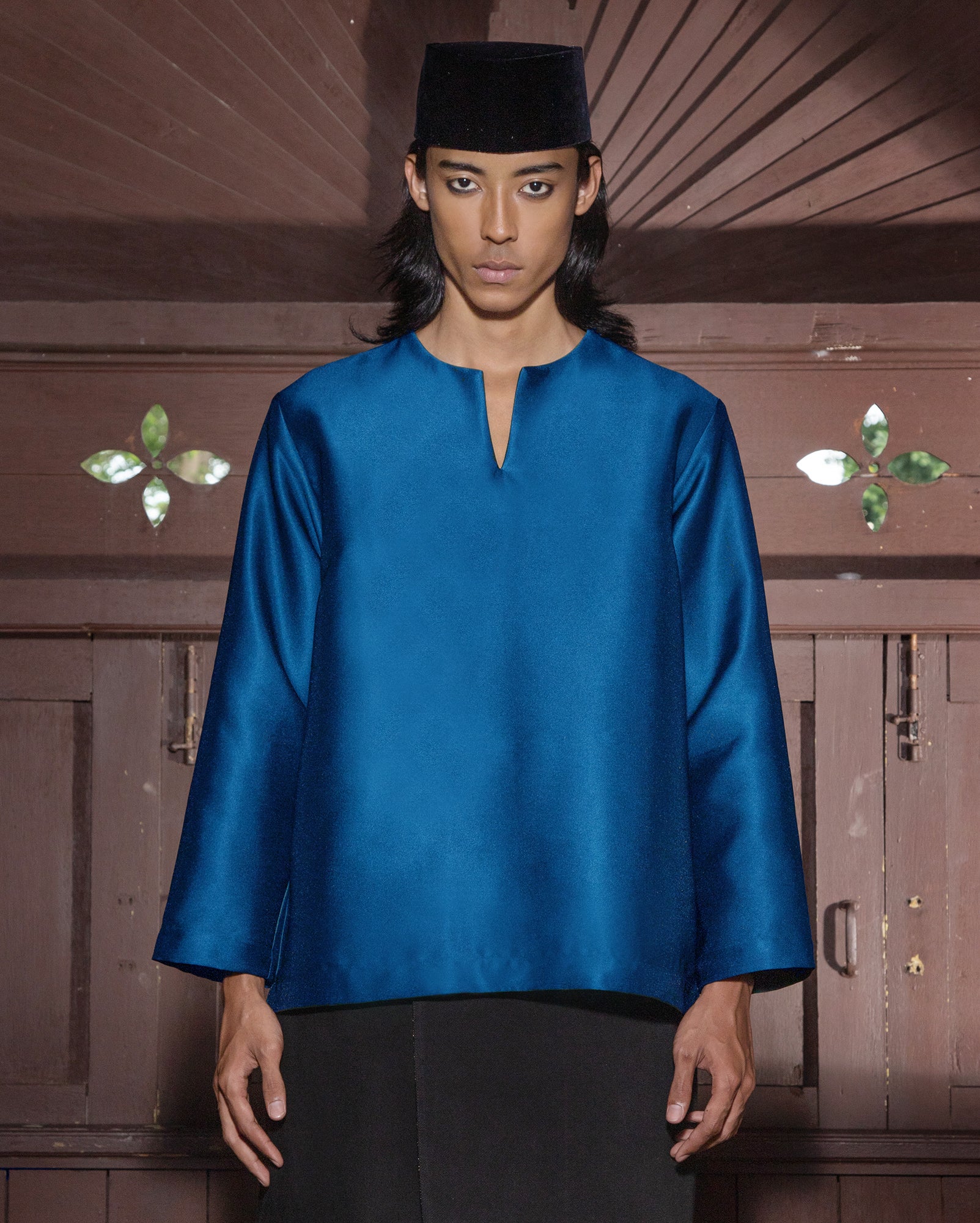 Baju Atas (Cerulean) – BEHATI